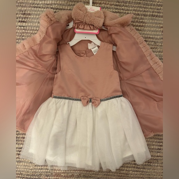 Little Lass | Dresses | Nwt Little Lass 3 Piece Set Faux Fur Coat Satin ...